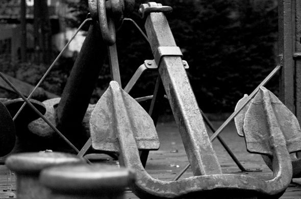 A SHORT LIFE LINE EXPLAINED: Understanding the True Meaning and Common ...